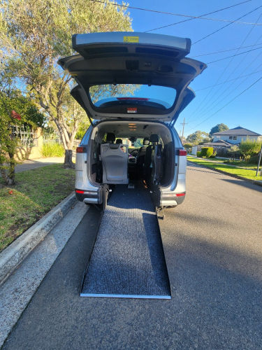 Kia Carnival SLI 2022 - Accessible Vehicles - VIC - Accessible Vehicles ...